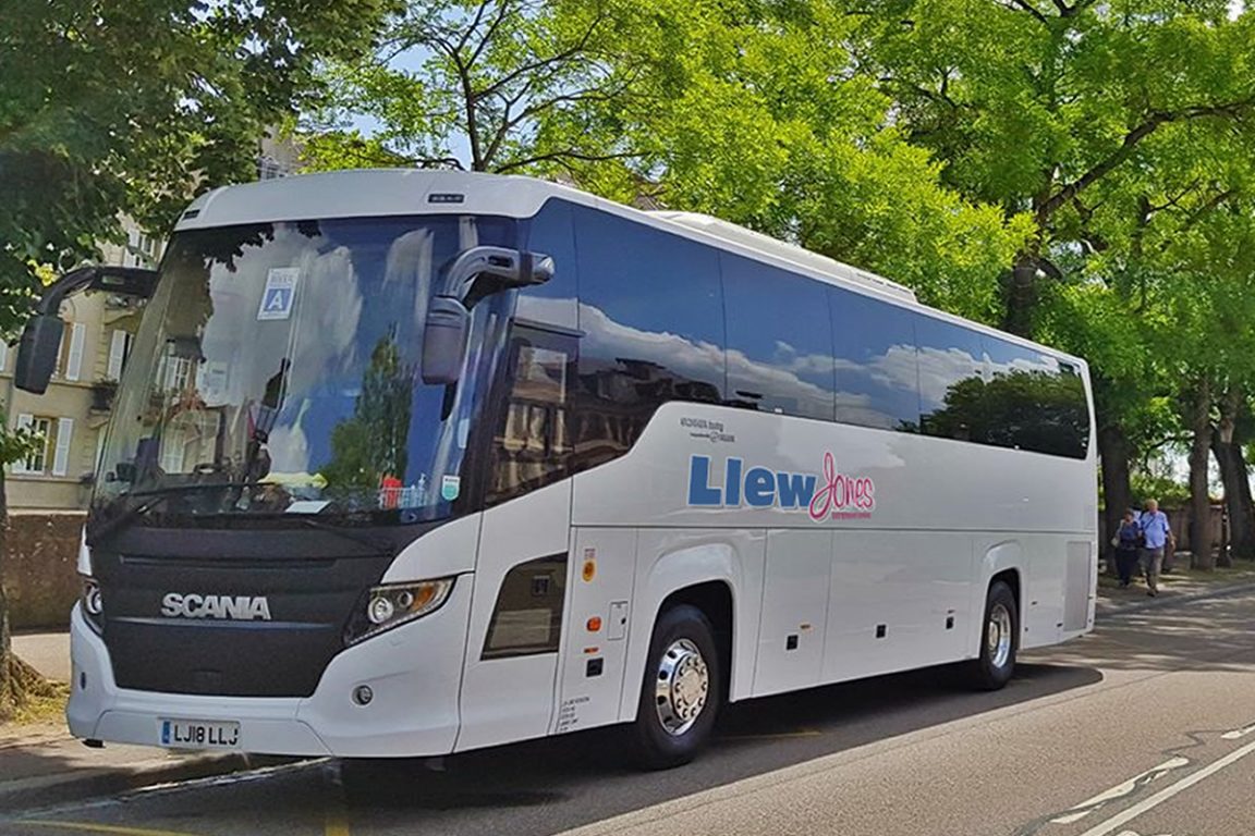 Llew Jones Coach Hire North Wales | Coach Trips | (01492) 640320
